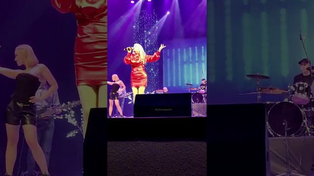 Inessa - Крейзи бейби | Концерт в КЦ Автоград в Тольятти