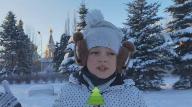 Маленькой ёлочке не холодно зимой