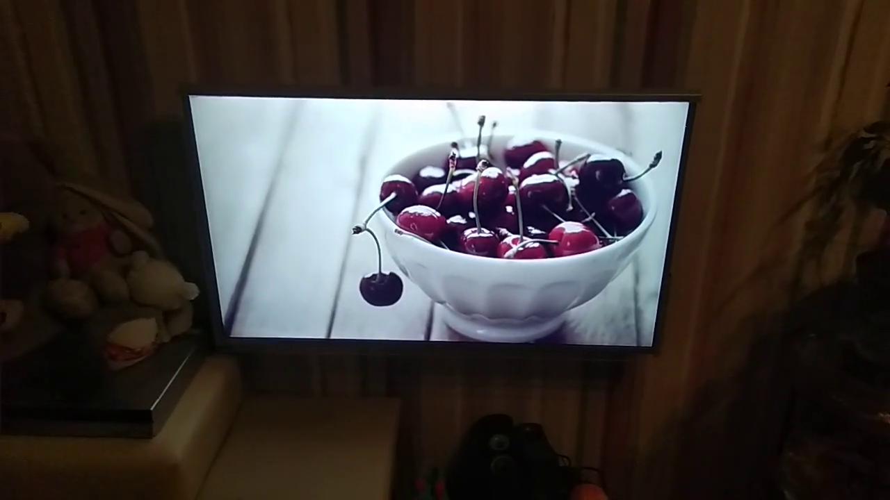 Защита телевизора. Простенько и со вкусом.