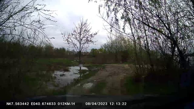 Как не надо засаживать машину. Часть 1. Туда легко.