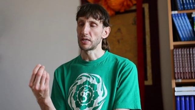 Йога по-взрослому. О карме и трудностях духовного развития.