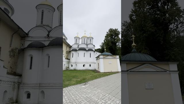 ЗАДУМЧИВЫЙ ЯРОСЛАВЛЬ