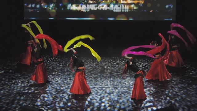 (Гала-концерт) Ансамбль танца студентов из Малайзии - «Цветные сны» (2017)