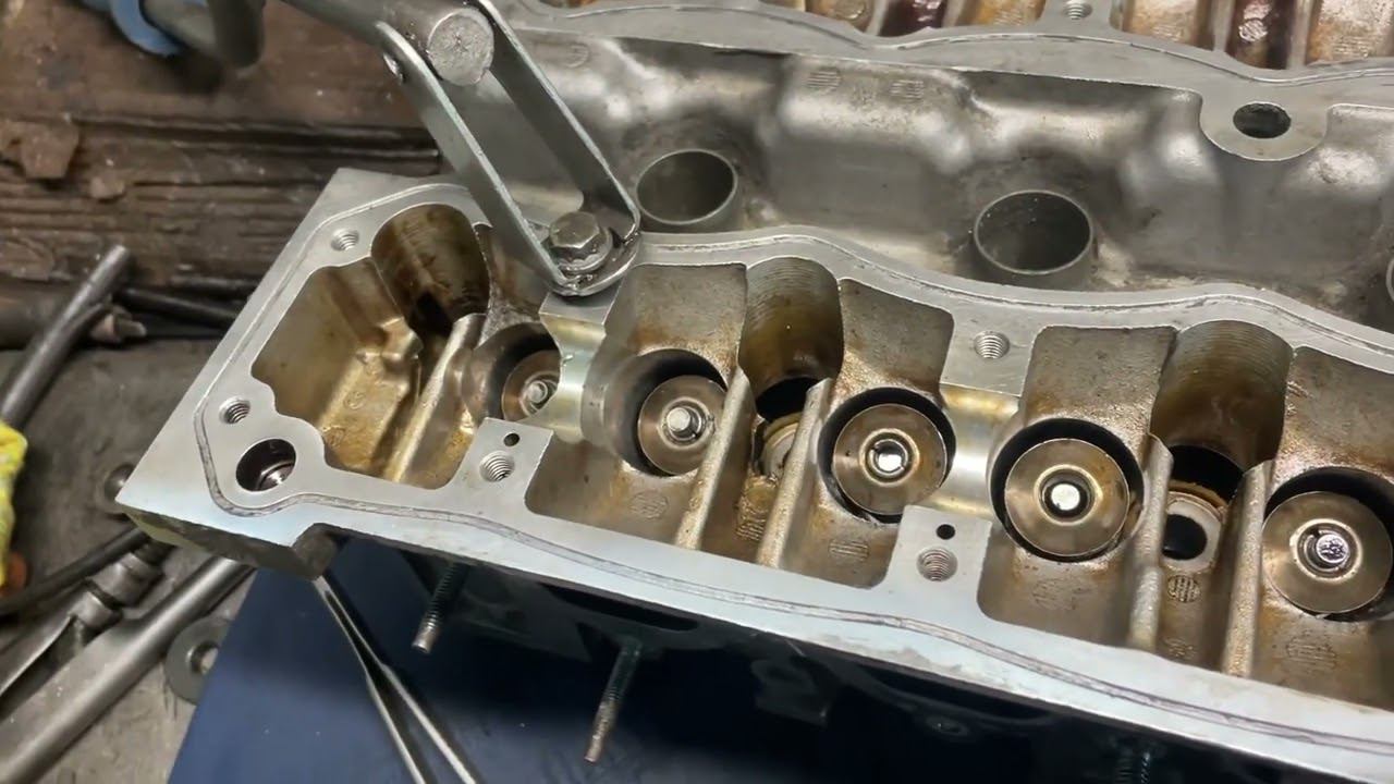 Переборка ГБЦ. Как засухарить клапана