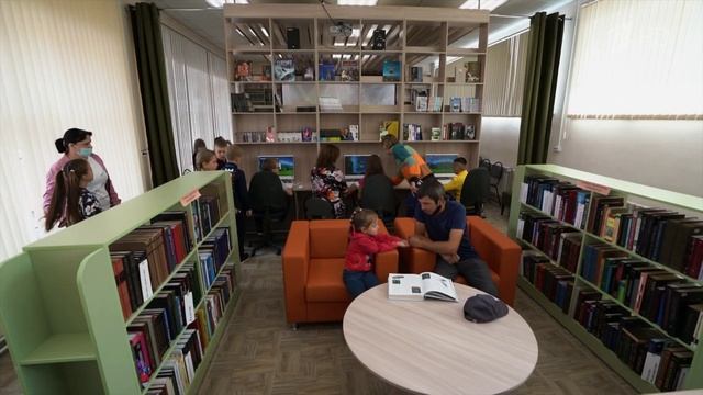 Съёмки программы «Непутёвые заметки» в первой модельной библиотеке Ярославля