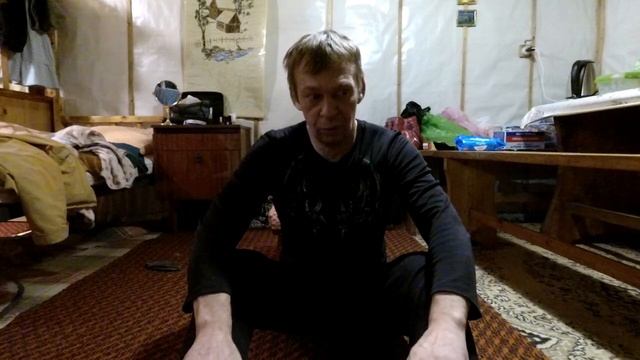 Боли в коленных суставах - ( показываю  секретное упражнение)..mp4