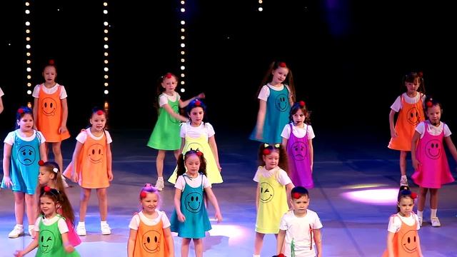 Где живут улыбки, детская песня, танец, детский коллектив