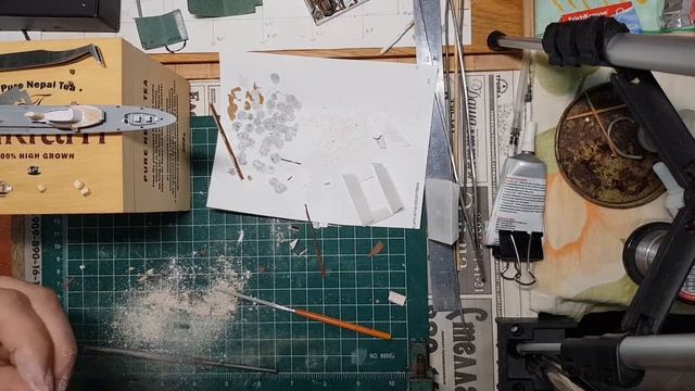 Процесс постройки модели эсминца Smaland