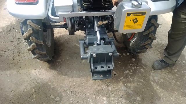 Минитрактор скаут Т-15. Первое знакомство. Обзор модели.mp4