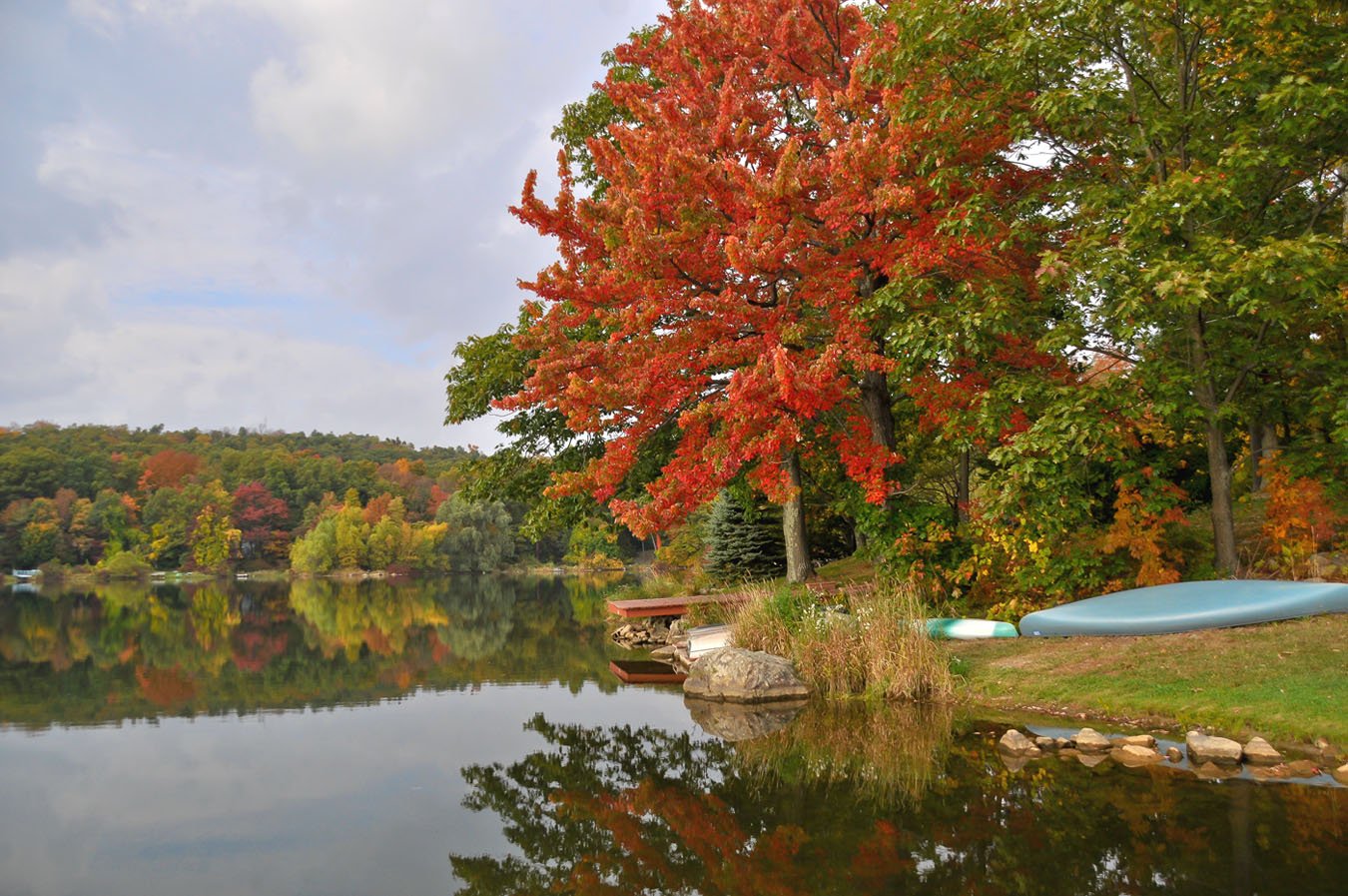 Знакомый берег,тот же клён.mp4