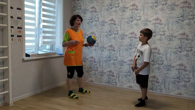 Игра в ДЕСЯТОЧКИ с мячом