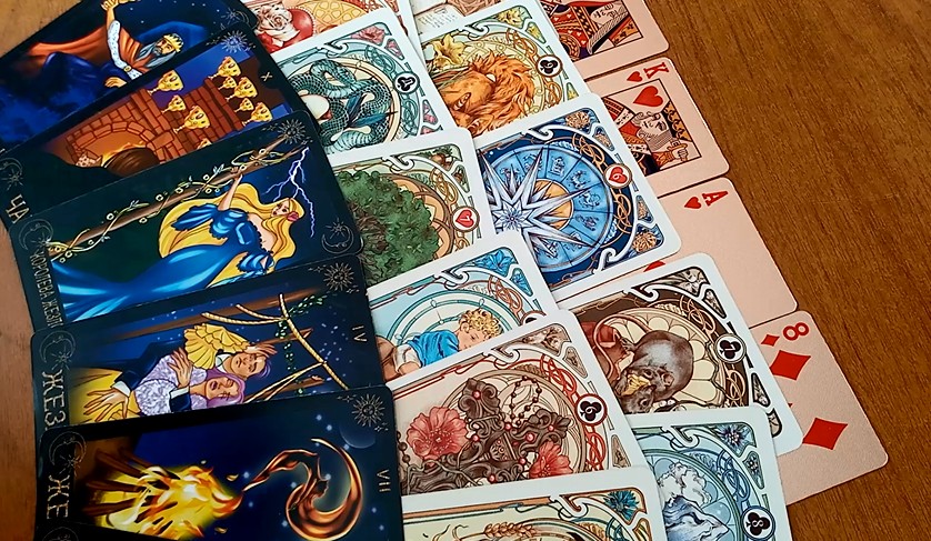 Расклад для Крестовой Дамы на апрель 2024 года