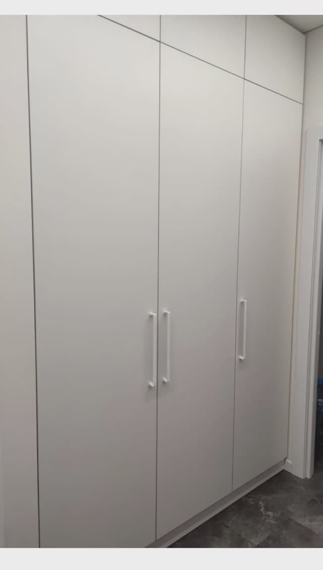 Белый шкаф в прихожую  #шкафспб