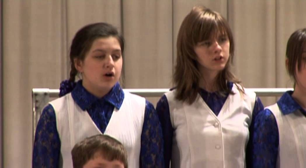 Концертный хор «CREDO» п/у Глазевой О.Ю. ДМШ № 66 2004г.