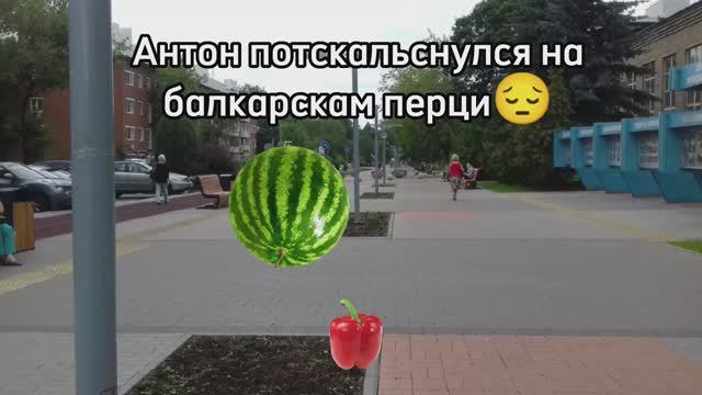 Что делать если Антон поскользнулся. Топ лайфхак School Girls Simulator