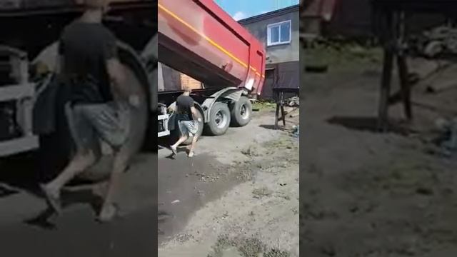 Цилиндр подъема кузова НЕФАЗ Гидроцилиндр Аналог HYVA FE 169-5-06180-019A-K1559 _ ATL179 5 6180E