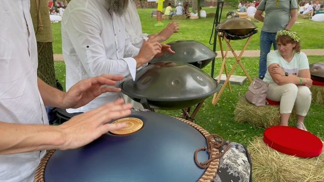 ? *Вибрация Единства* ?