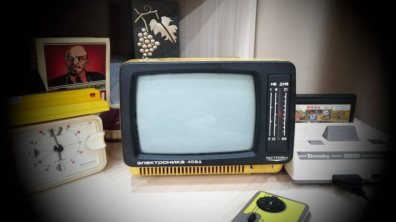 Электроника 409Д - обзор и игры на Денди