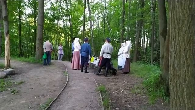 Музыка улиц Казаки поют в лесу