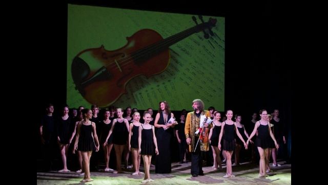 Фрагмент концерта скрипача-виртуоза Вардана Маркоса в Красноярске - "ШЕЛКОВЫЙ ПУТЬ"