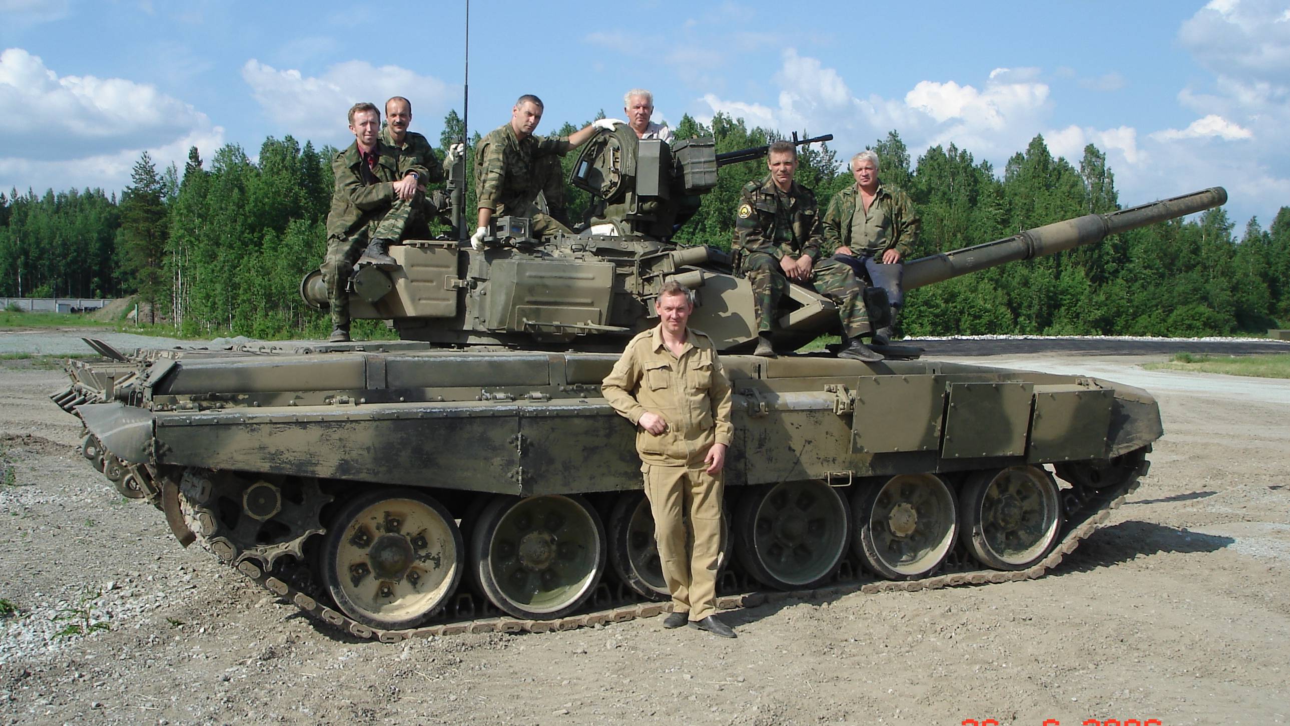 Уралвагонзавод. Испытания танка Т-90А с тепловизионным прицелом ЭССА. 2006 год. 16 ролик