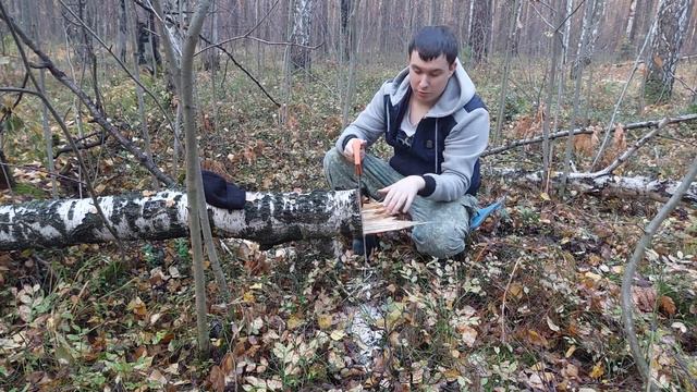в ЗЕМЛЯНКЕ золотая ОСЕНЬ | доделываю пол в ЛЕСНОЙ ХИЖИНЕ ☀ 8.10.22