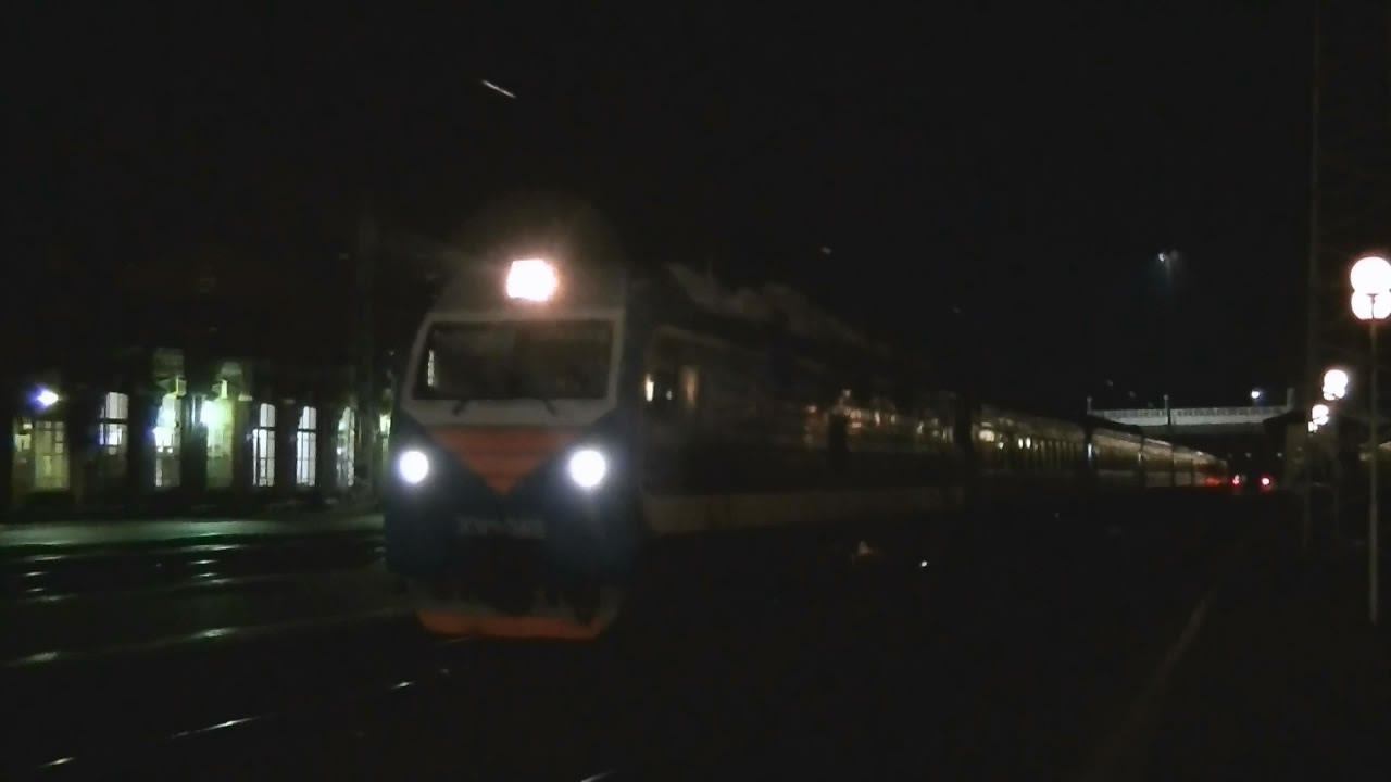 ЭП1М-565 с поездом №678 Новороссийск - Владикавказ