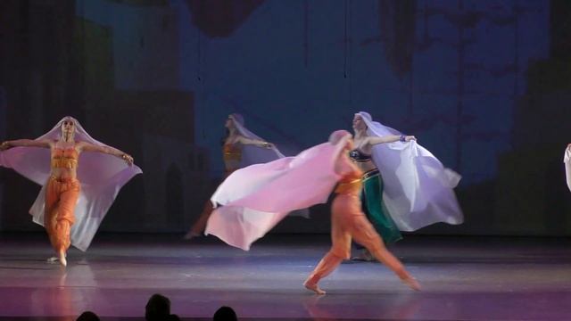 А. Адан Алжирский танец из балета Корсар Солистка Т. Волкова