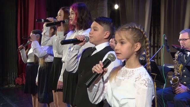 Мы служим России