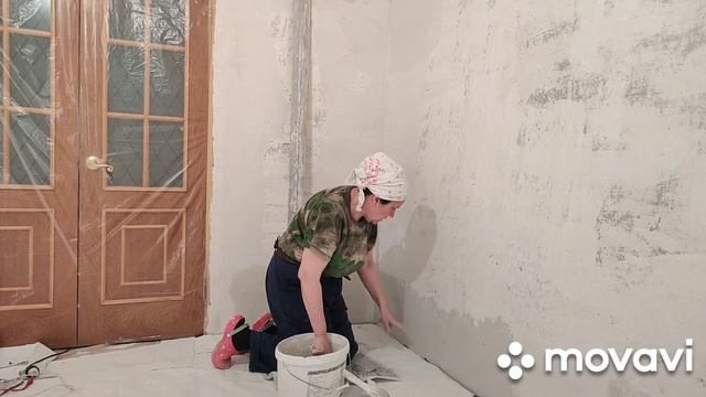 Выравнивание стены под плинтус