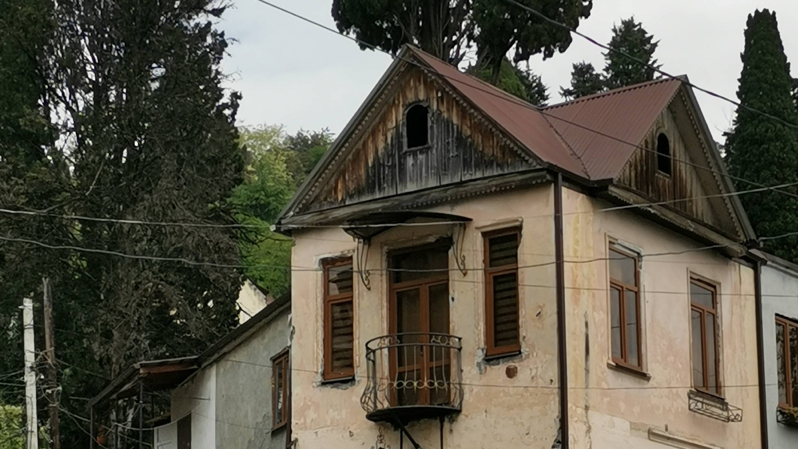 По старым улочкам Сухума