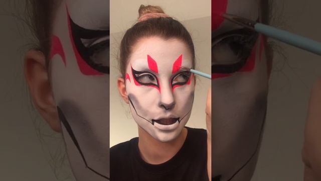 Фортнайт - Маска «Клана Лисы»