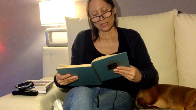 ч.2. #АСМР #ASMR #ШЕПОТ. #БОЛТАЛКА. Листаем #КНИГИ и #болтаем ч.2