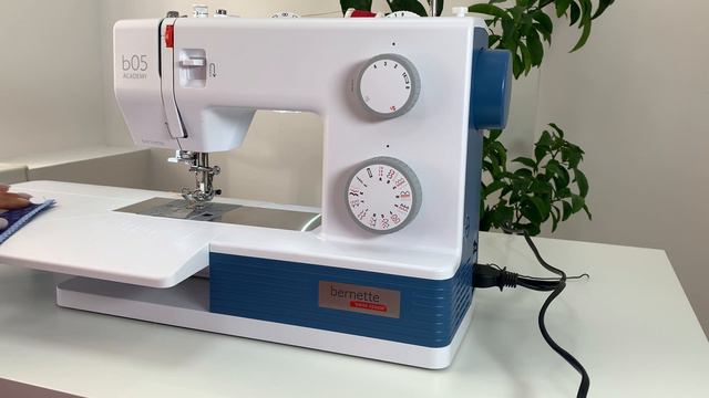 Обзор швейной машинки bernette b05 ACADEMY