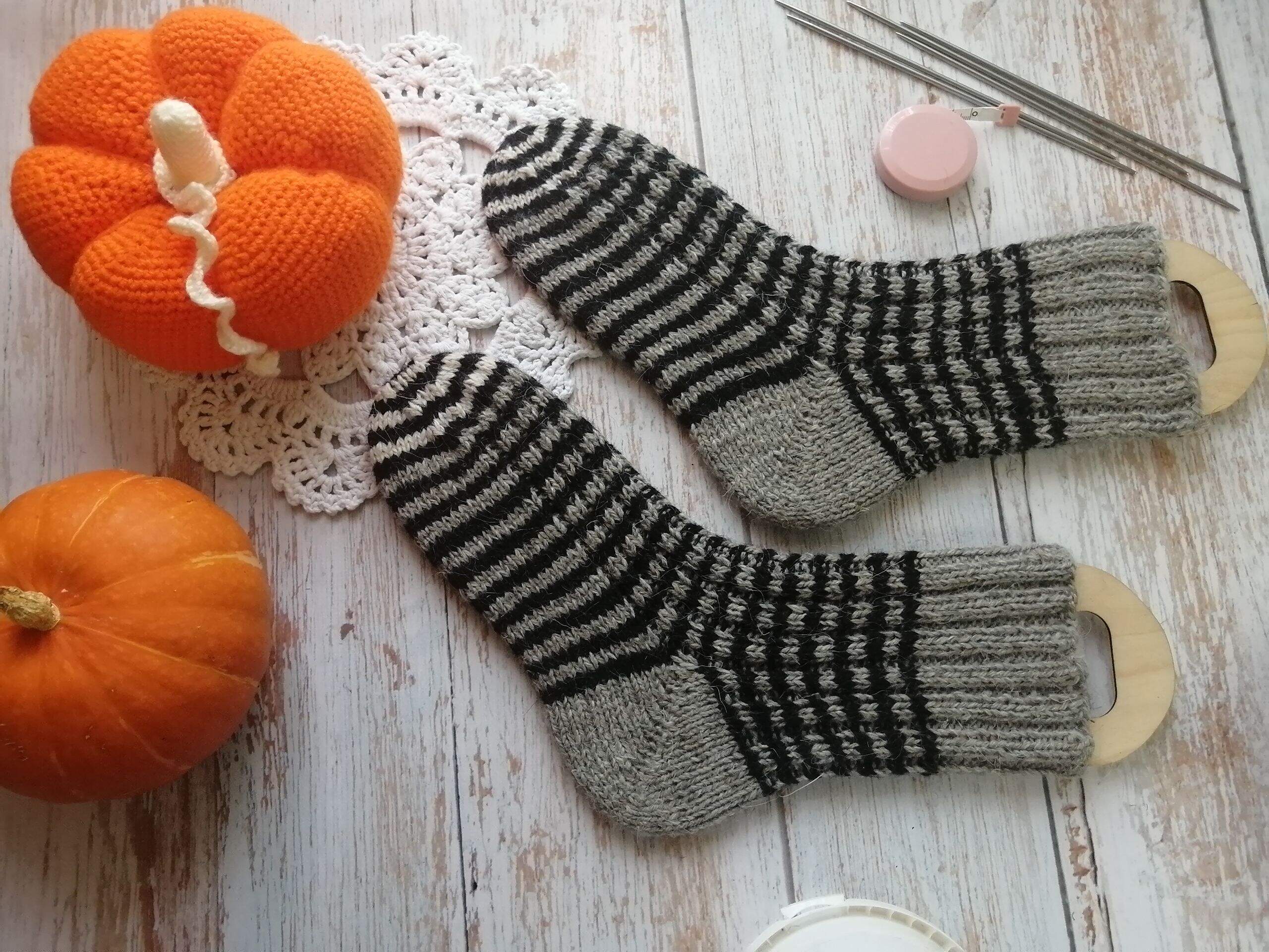 № 325 Носки женские из рассказовской шерсти на размер 38_Три пары носочков_Ошибки при монтаже видео.