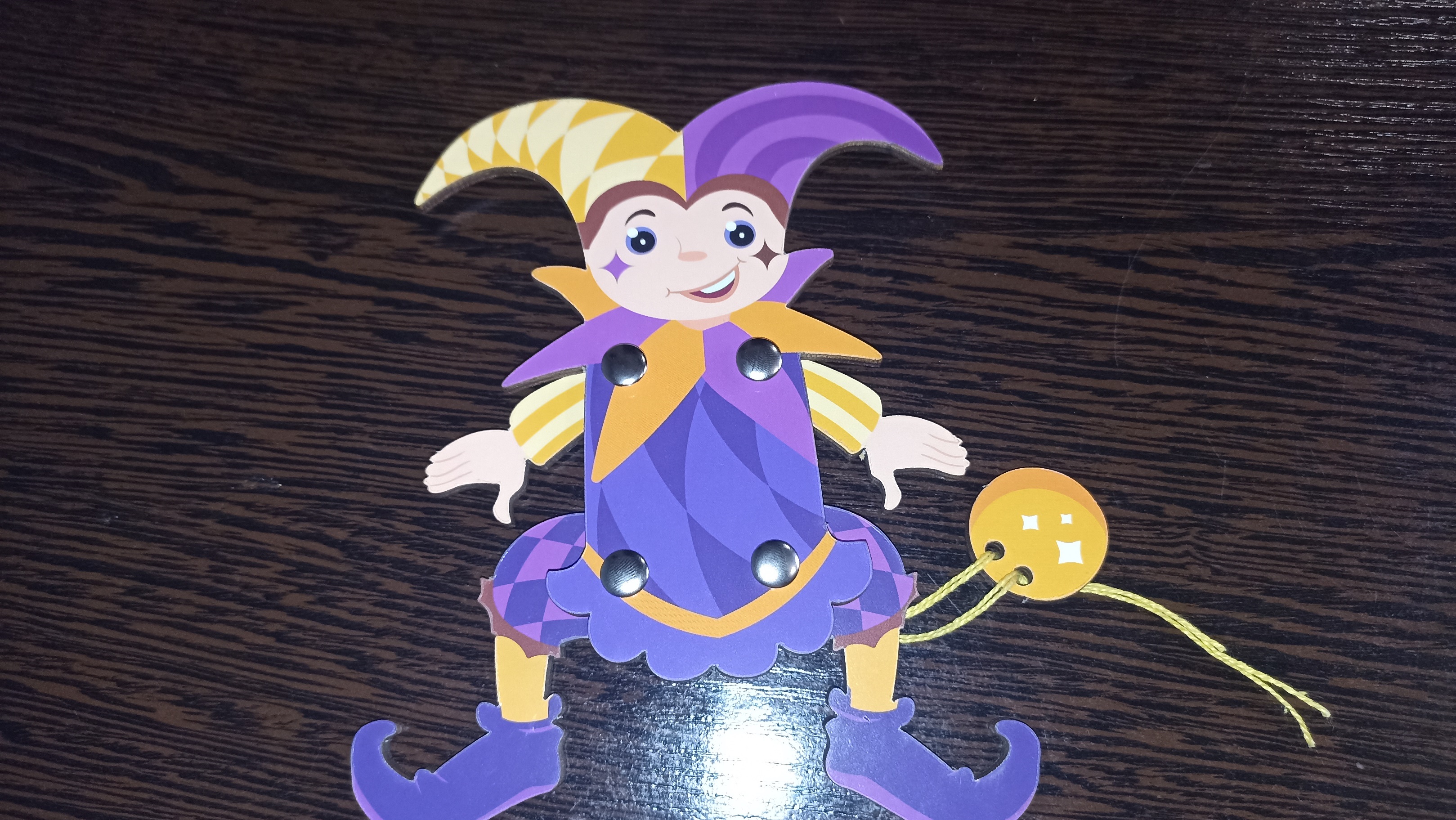 Сборная подвижная игрушка "Дергунчик" из магазина Fix Price