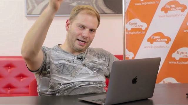 Volvo XC90 приехал с уставшим салоном. Перетянули в светлую фактурную кожу