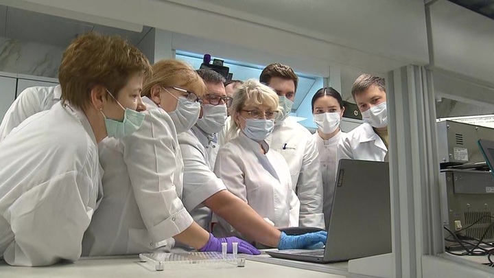 Путин: у ученых должно быть больше свободы для творчества - Россия 24