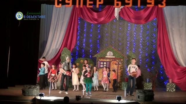 Детский конкурс "Супер-бутуз 2015" ( 2 часть ). Джанкой .mp4