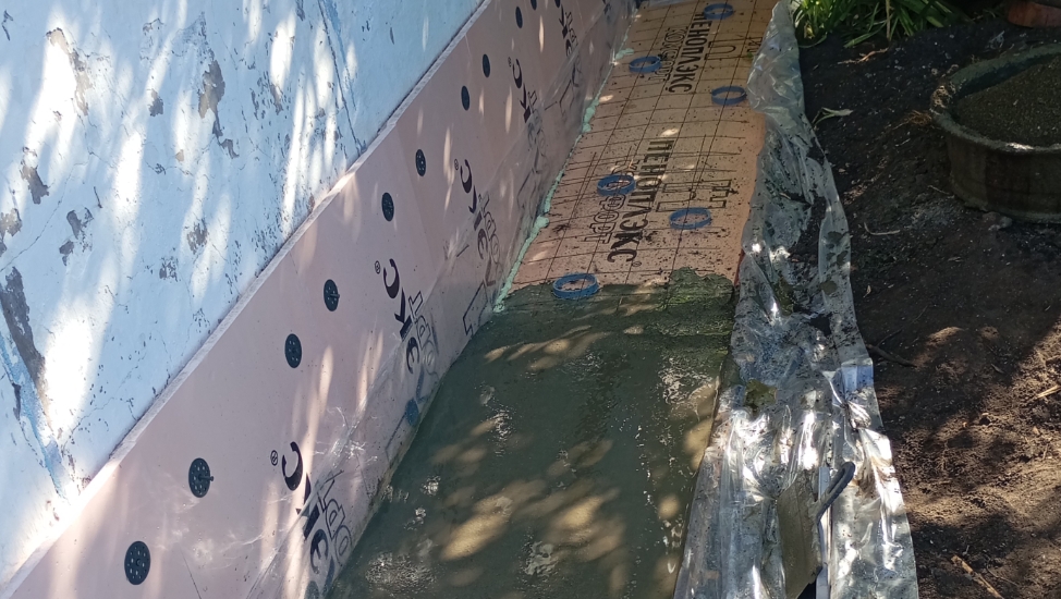 как залить утепленную отмоску