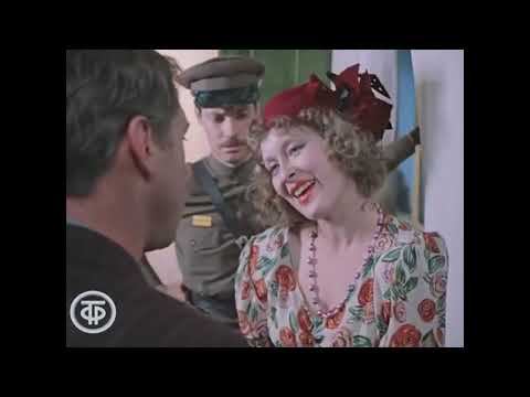 Шпиц Туся продолжает криминалить...