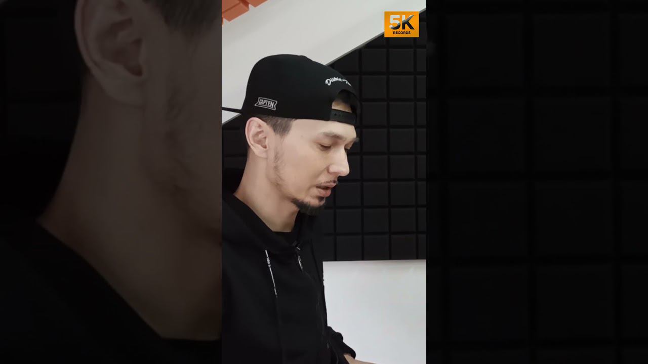 Слушаем TumaniYo - CONTRAST. Это новый уровень! #miyagi #hajime #эндшпиль  #tumaniyo #реакция