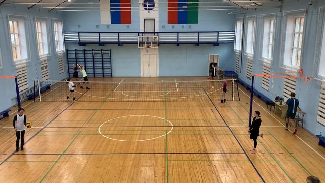 Утро. Волейбол. Воскресенье. ПетрГУ. ИЛГИСН