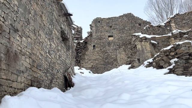 Древний аул в горах Кавказа