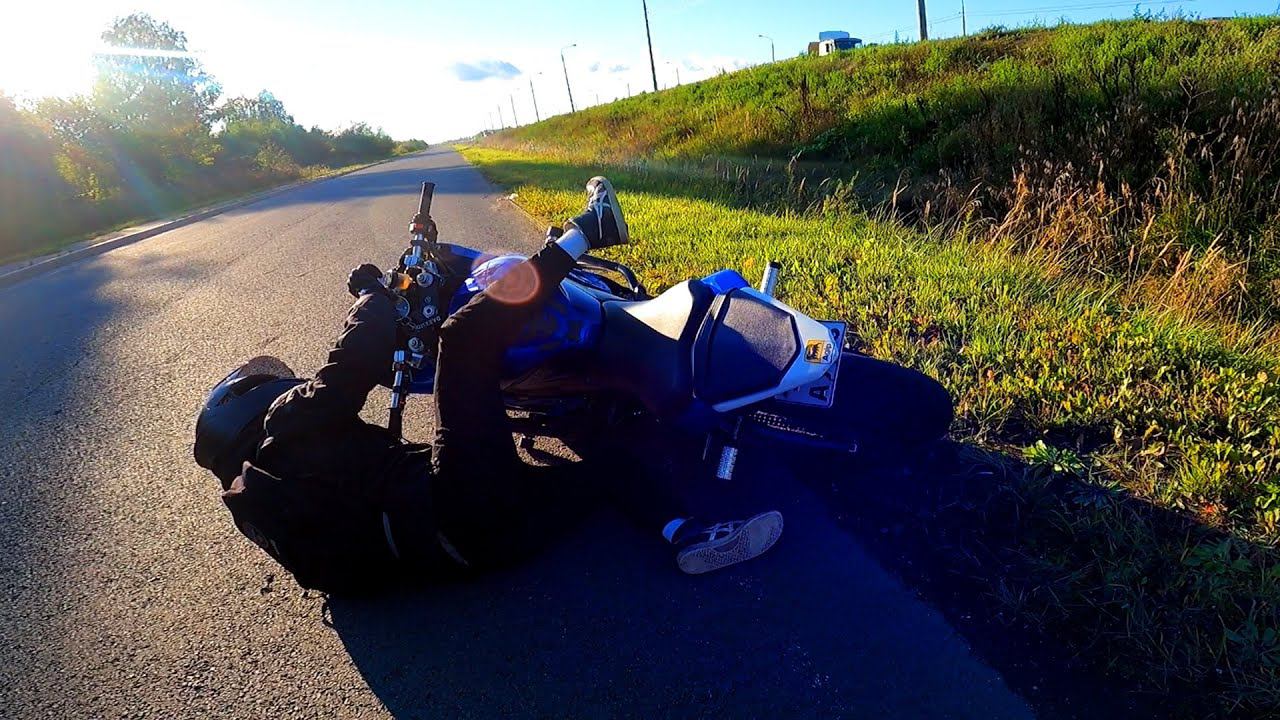 Упал после Вилли?! Учимся ездить на заднем колесе. Не без падений. R6, Hornet, CBR929