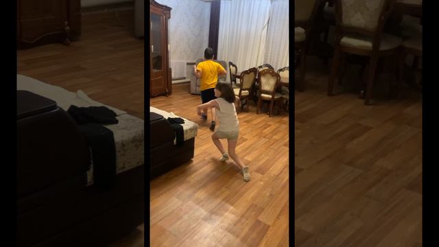 Дети утята)