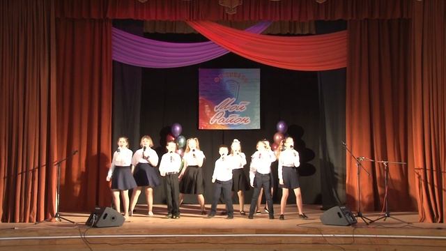 "У друзей нет выходных" Студия эстрадного вокала "ВЕСЕЛЫЕ НОТКИ"