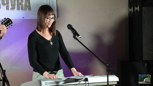 Валентина Ларионова и Олег Котов / "Подворотня-2023" / ДК "Сода" (видео от 18.11.2023 года)