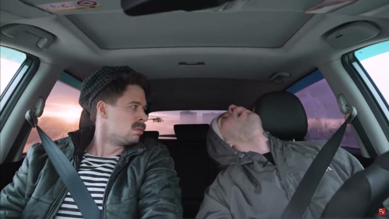 Витя сдает на права )