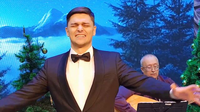 Белый снег (Павел Табаков и анс. Царёво Городище)